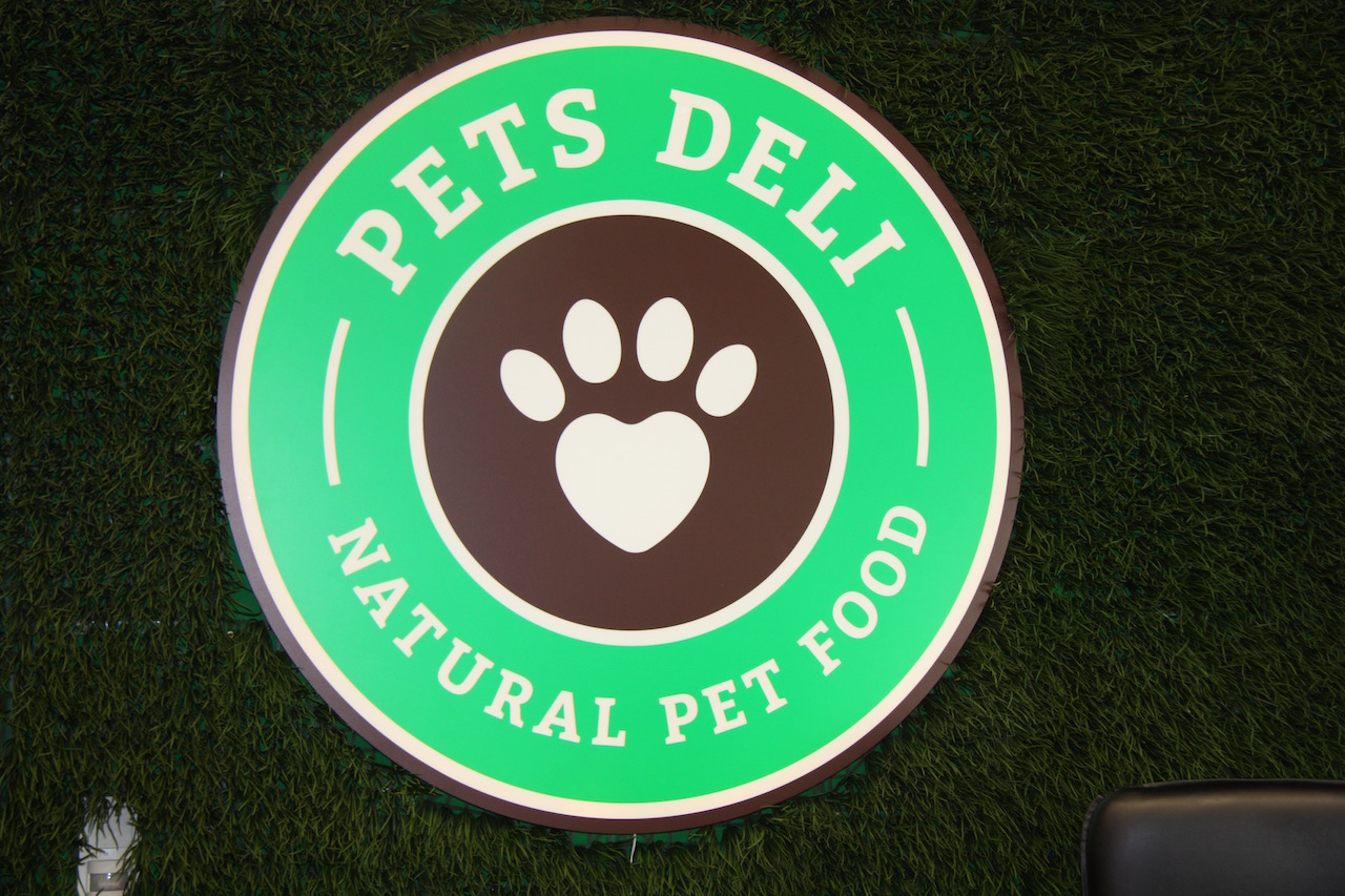Pets Deli__Strauchelt das Start up?
