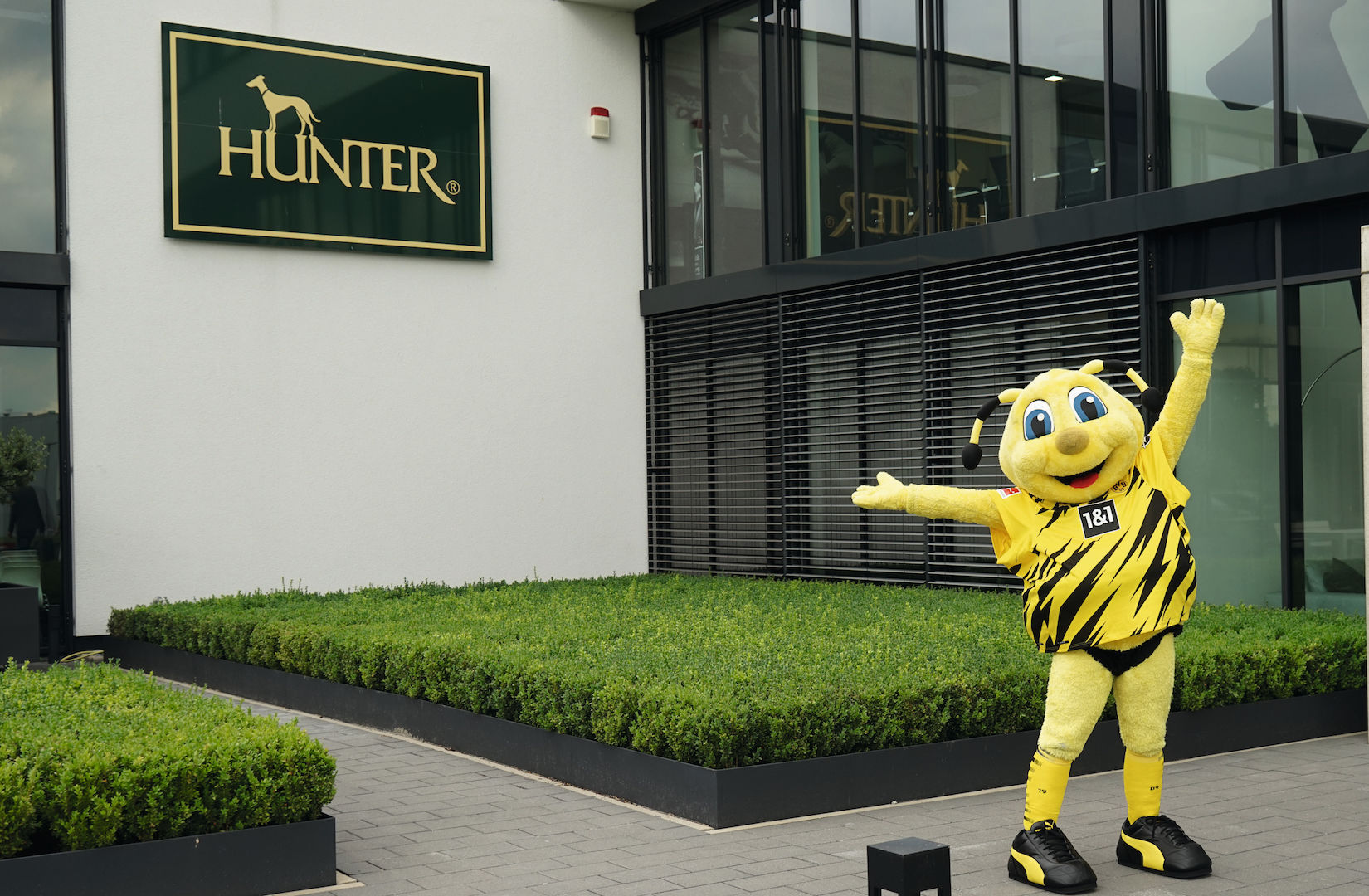 Kooperation von BVB und Hunter__Schwarz-gelbe Kollektion für ...